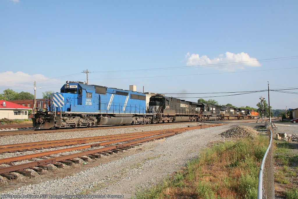 CEFX 3156 on the point of NS 392